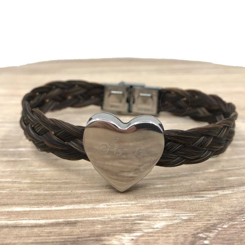 Edelstalen armband breed gevlochten met hartje | Aviiso